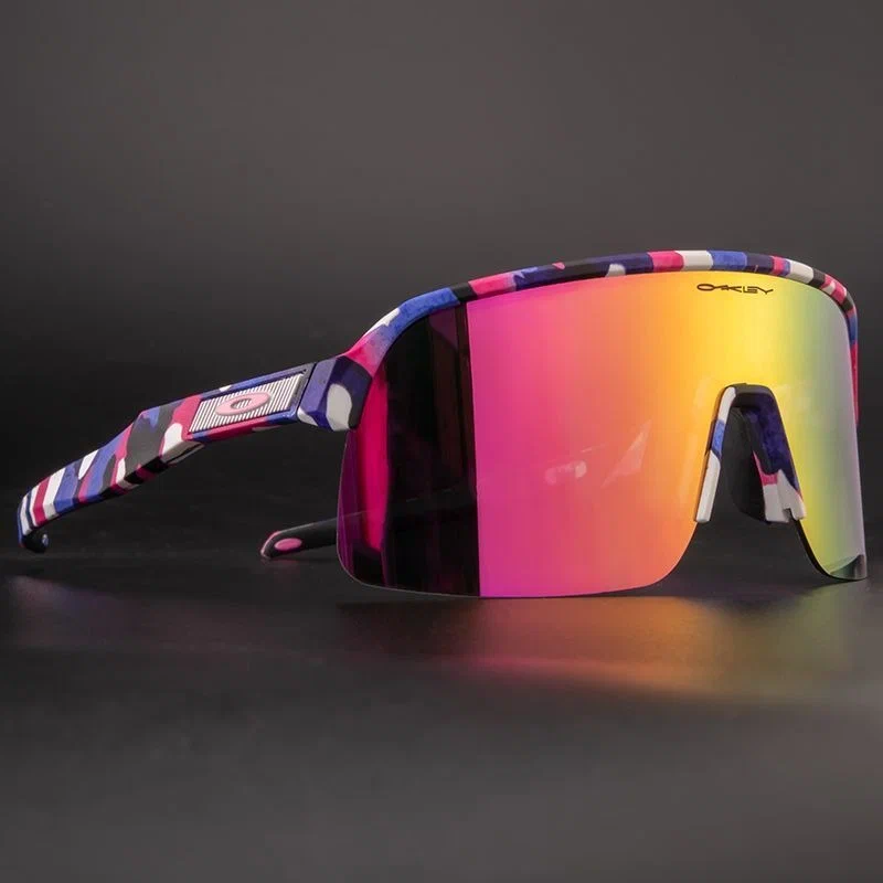 Солнцезащитные очки Oakley