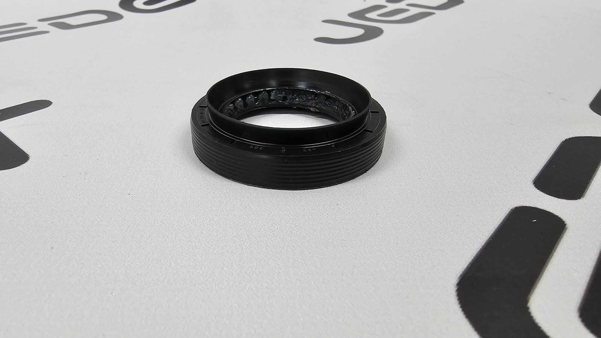 Сальник дифференциала Baic U5 Plus T00002324, передний мост, универсальный