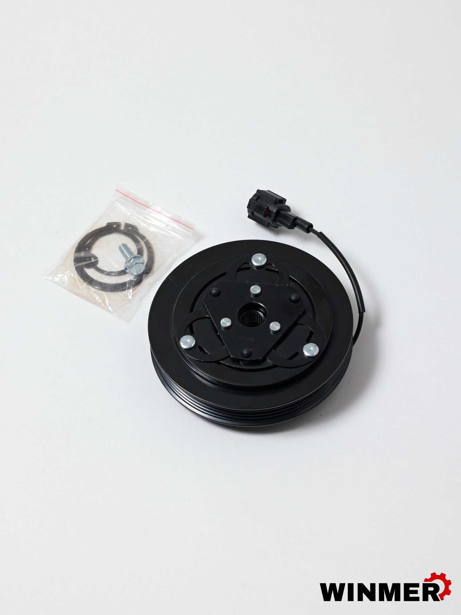 Муфта компрессора кондиционера Nissan Note E11 / Micra K12 1.21.4 (20022013), электромагнитная, шкив 120 мм, 4 ребра