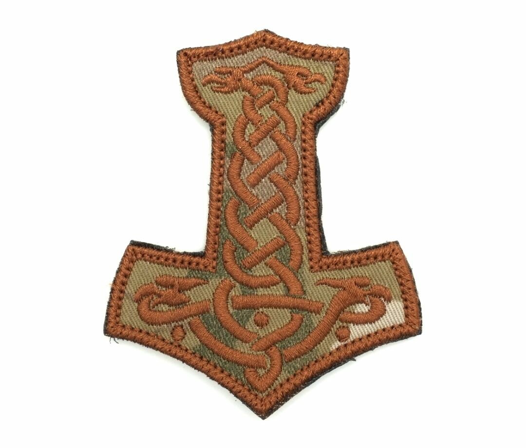 Шеврон "Мьелнир (молот Тора)", вышивка, мягкая липучка, мультикам