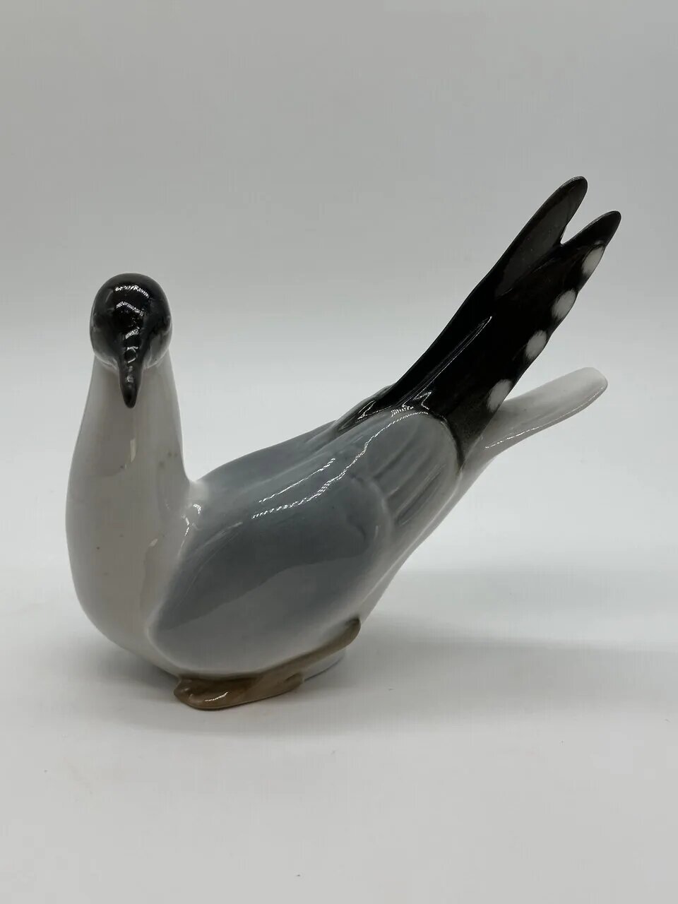 Статуэтка Лфз Чайка фарфор ссср 1970 годы винтаж