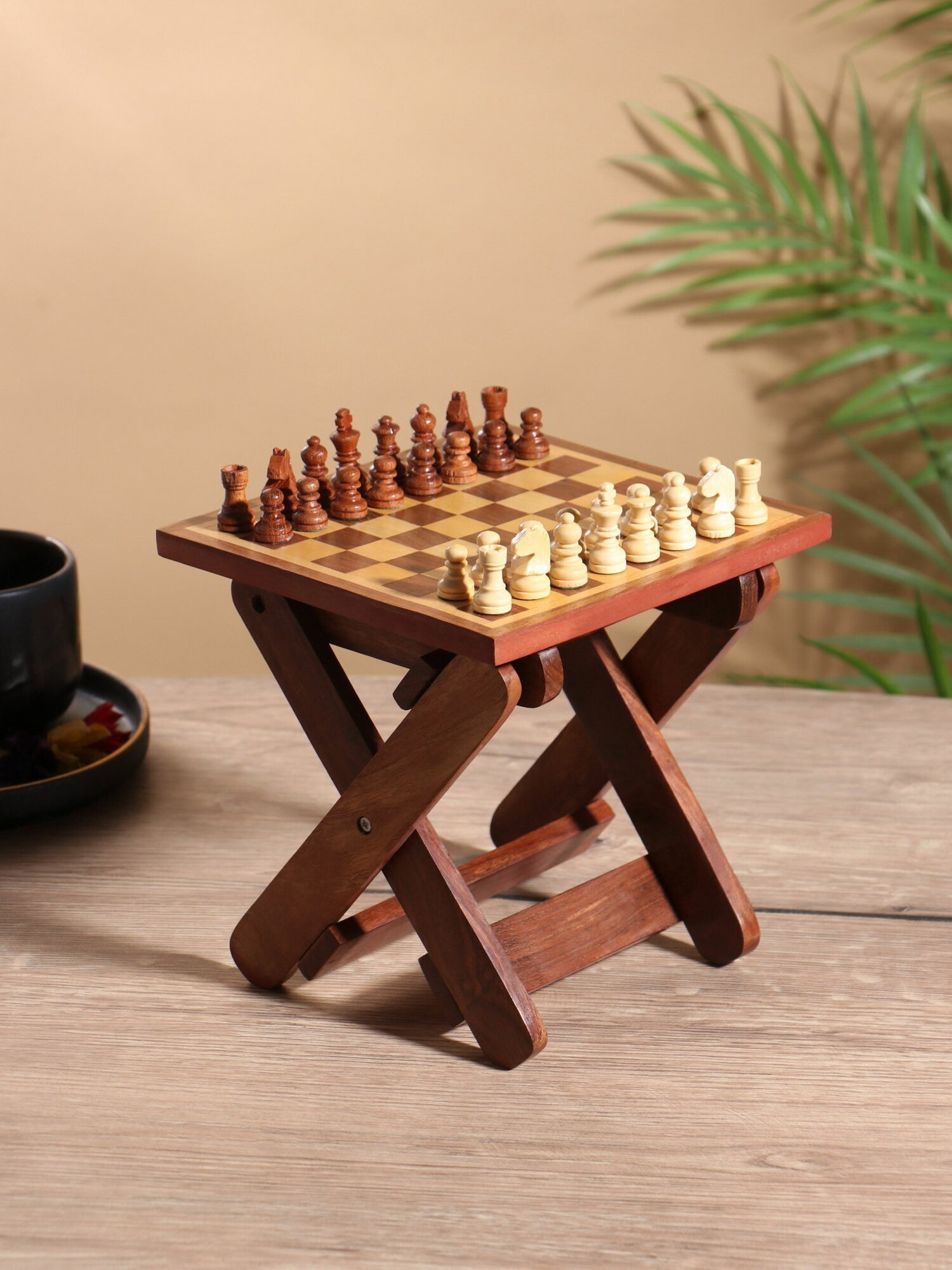 Шахматный столик складной, 15.5x20x4.5 см, дерево шишам, вид: шахматный стол