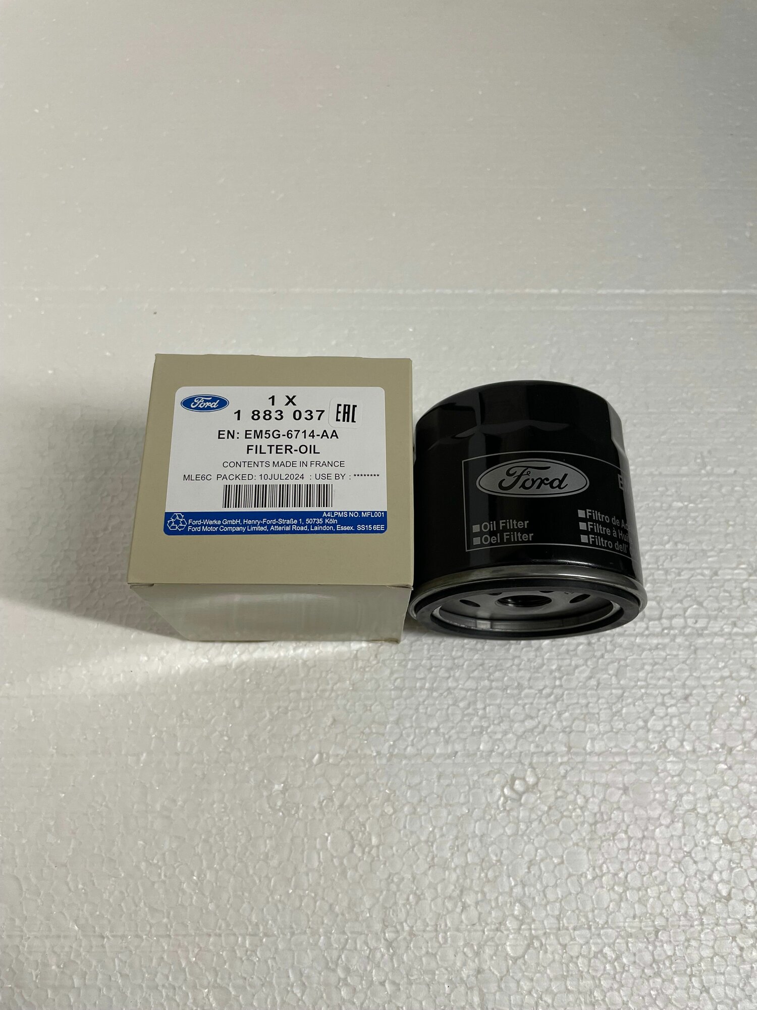 Фильтр масляный двигателя Ford 1 883 037