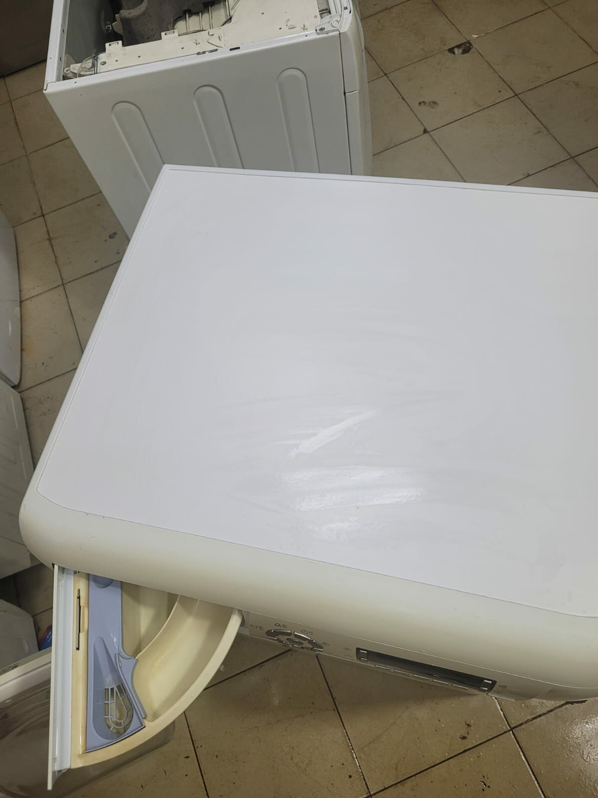 Стиральная машина Hotpoint ARMXXD129, с фронтальной загрузкой