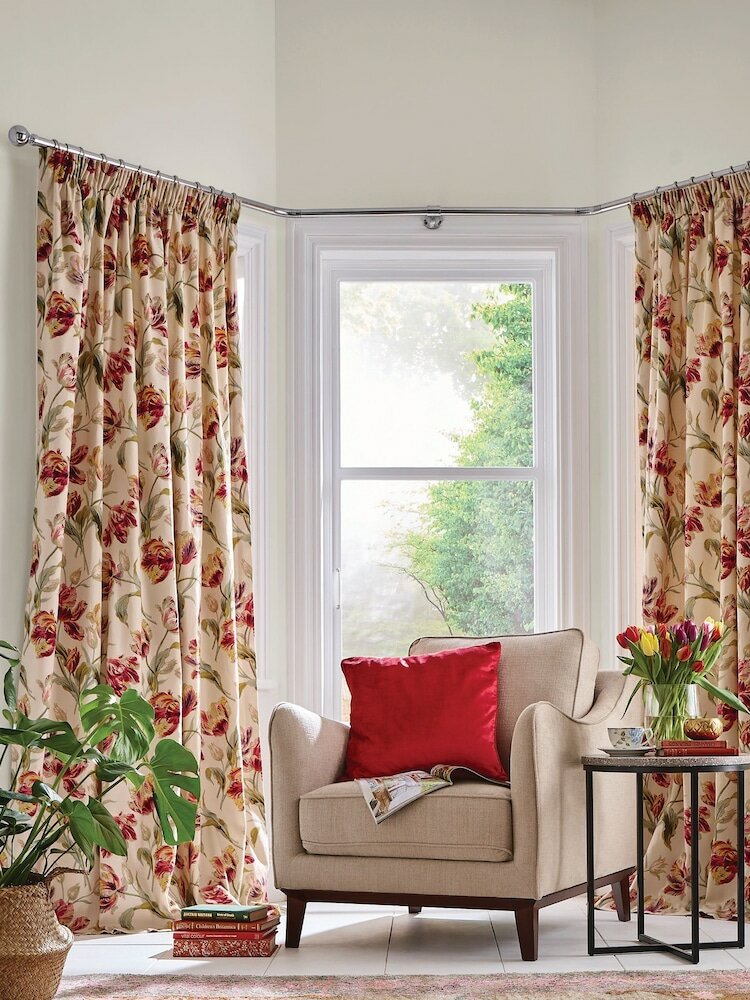 Шторы Laura Ashley Gosford, размер 167х137 см, цвет клюквенно-красный, 246-488_1