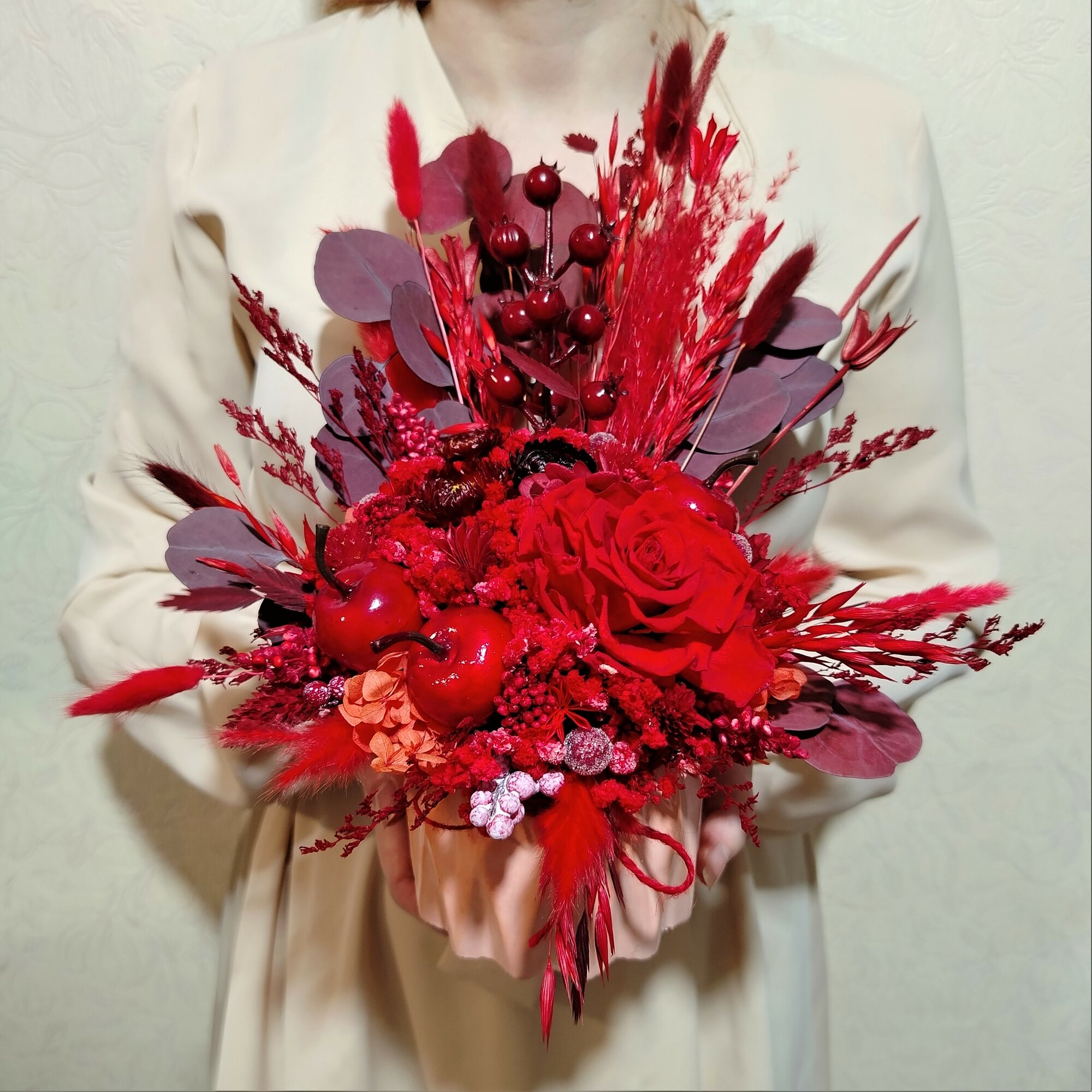 Композиция Floral Accord "Красное яблочко", гипс, декоративная, в подарочной упаковке