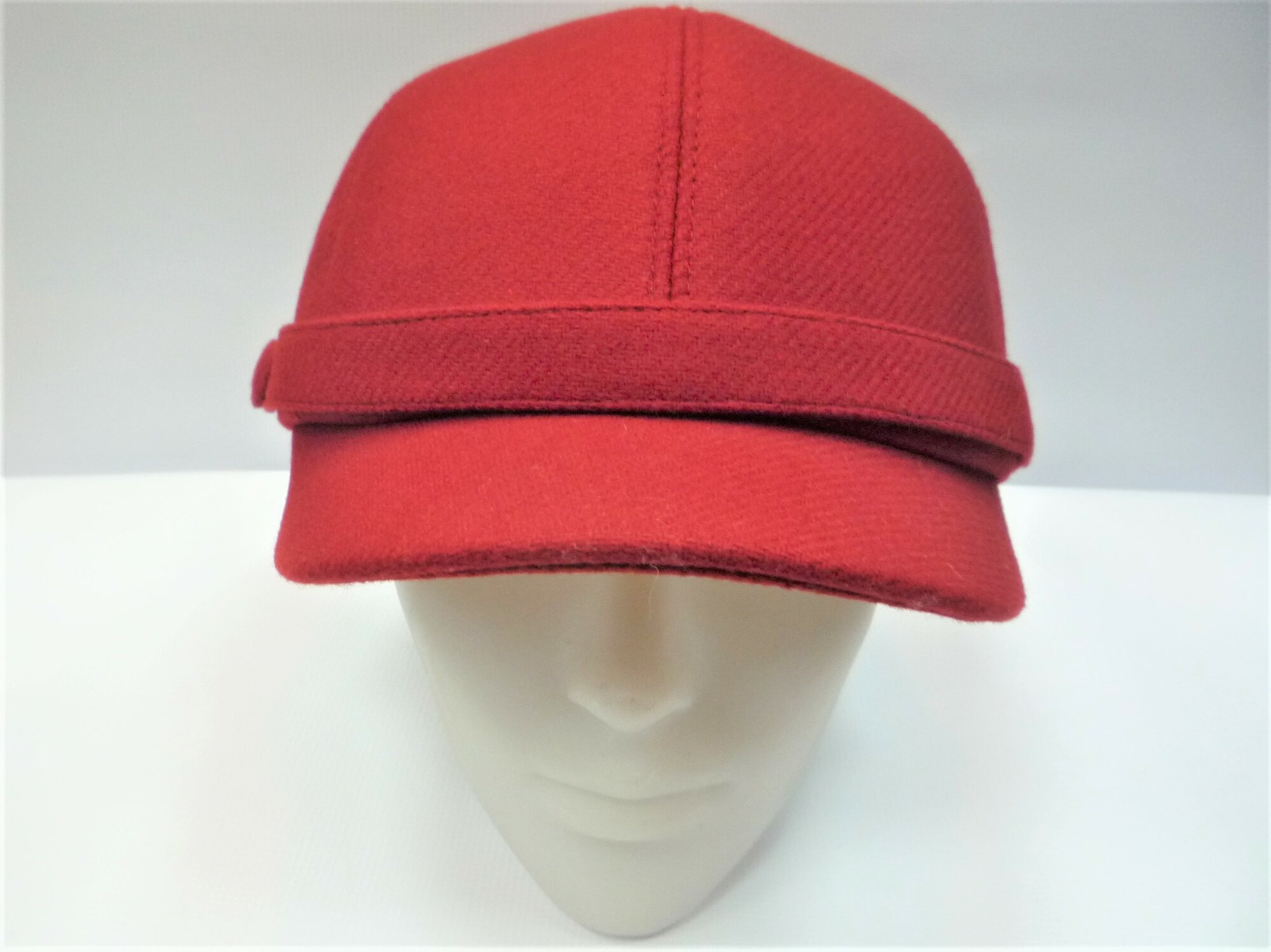 Бейсболка для женщин