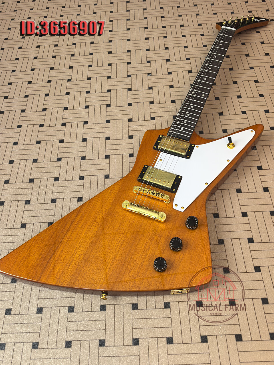 Электрогитара Explorer Wood & White