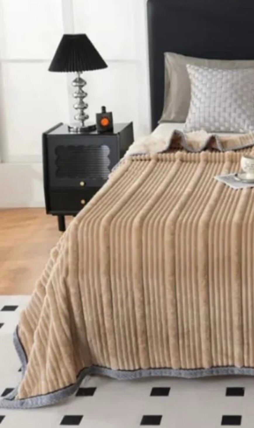 Плед 220х240 покрывало на кровать на диван очень нежный кремовый