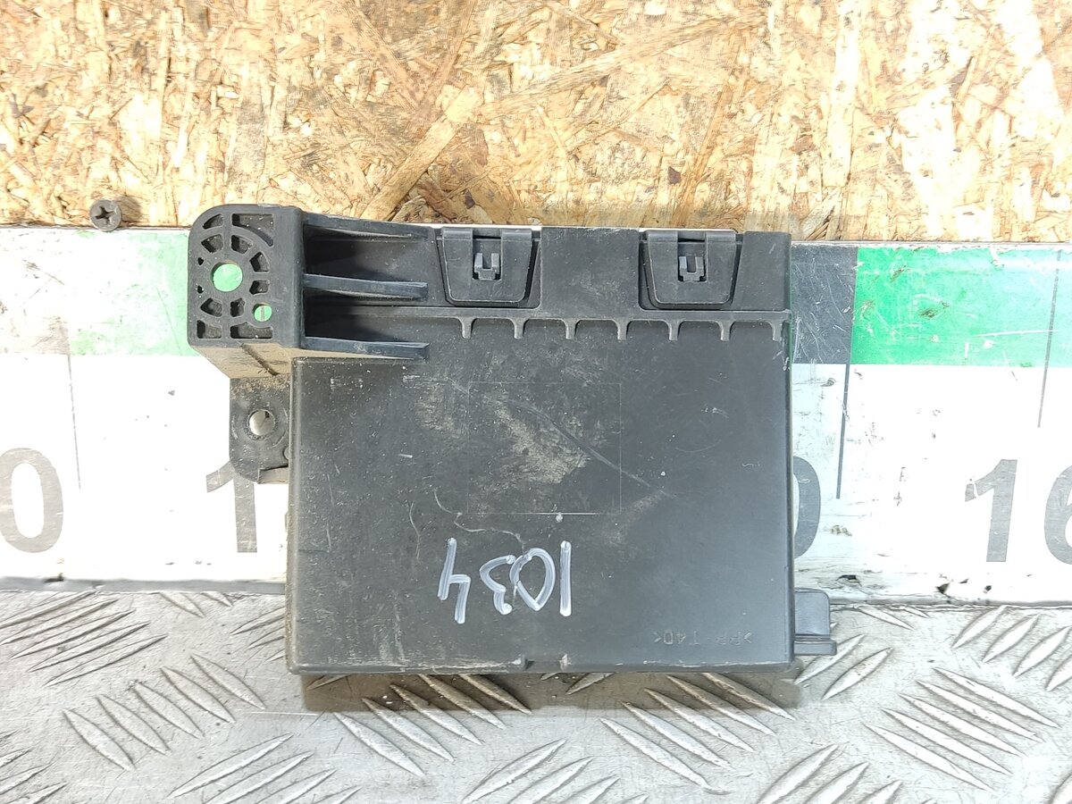 Блок управления климатом корпус отопителя TOYOTA Corolla e150 8865012B50