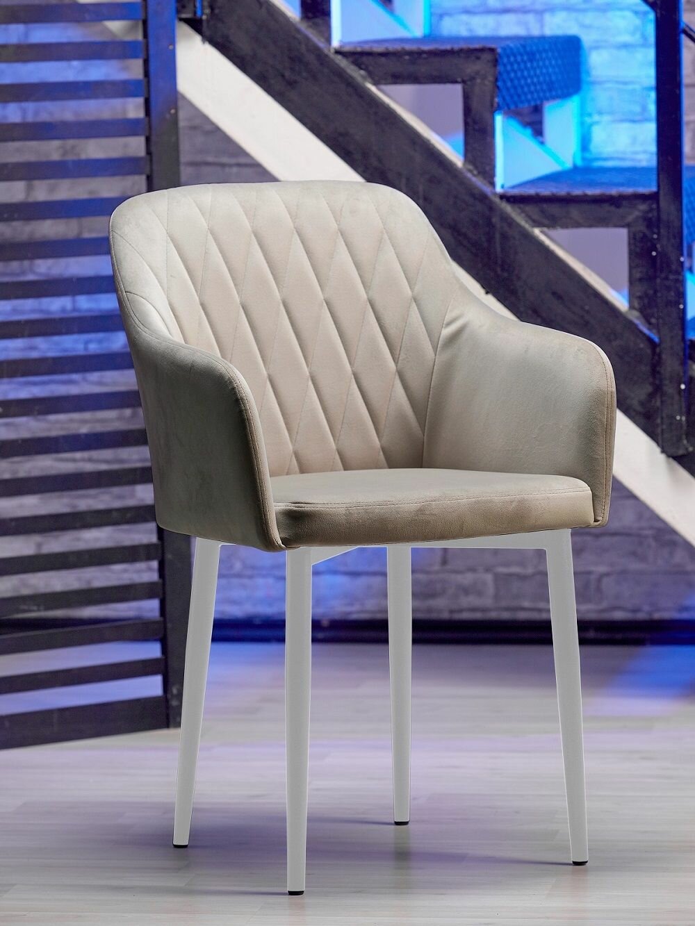 Стул марсель F08 Бежевый/Белая опора/Поворотный (Памир)