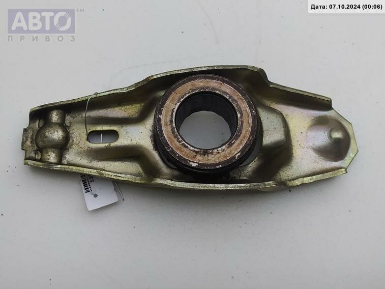 Вилка сцепления Volkswagen Passat B5