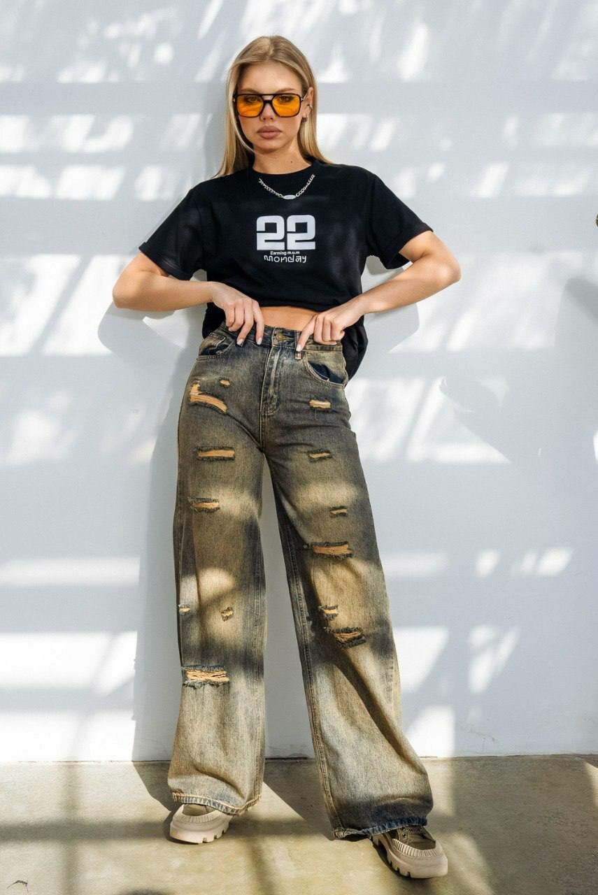 Джинсы широкие