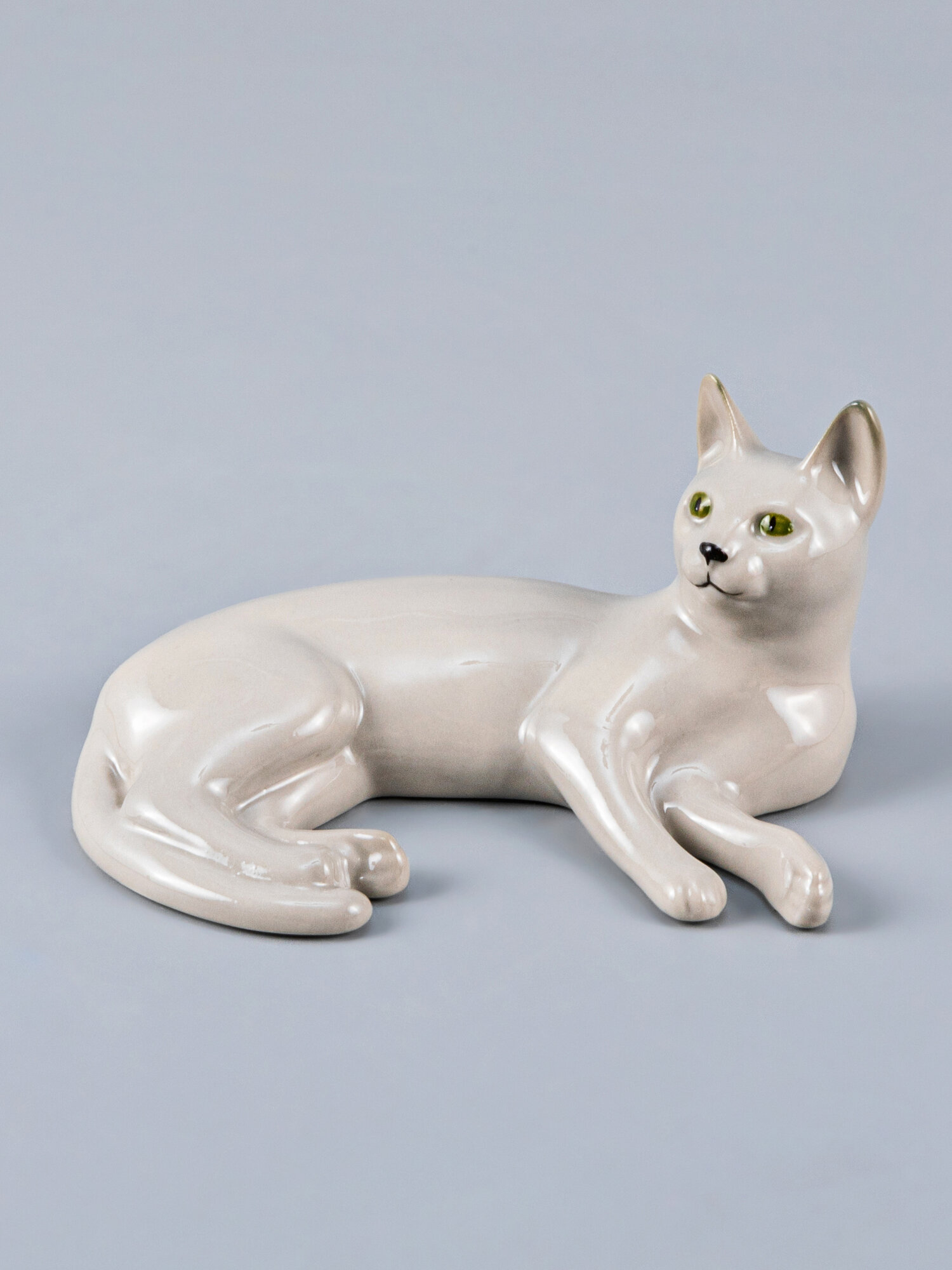 Фарфоровая статуэтка Бусинка , Императорский фарфоровый завод