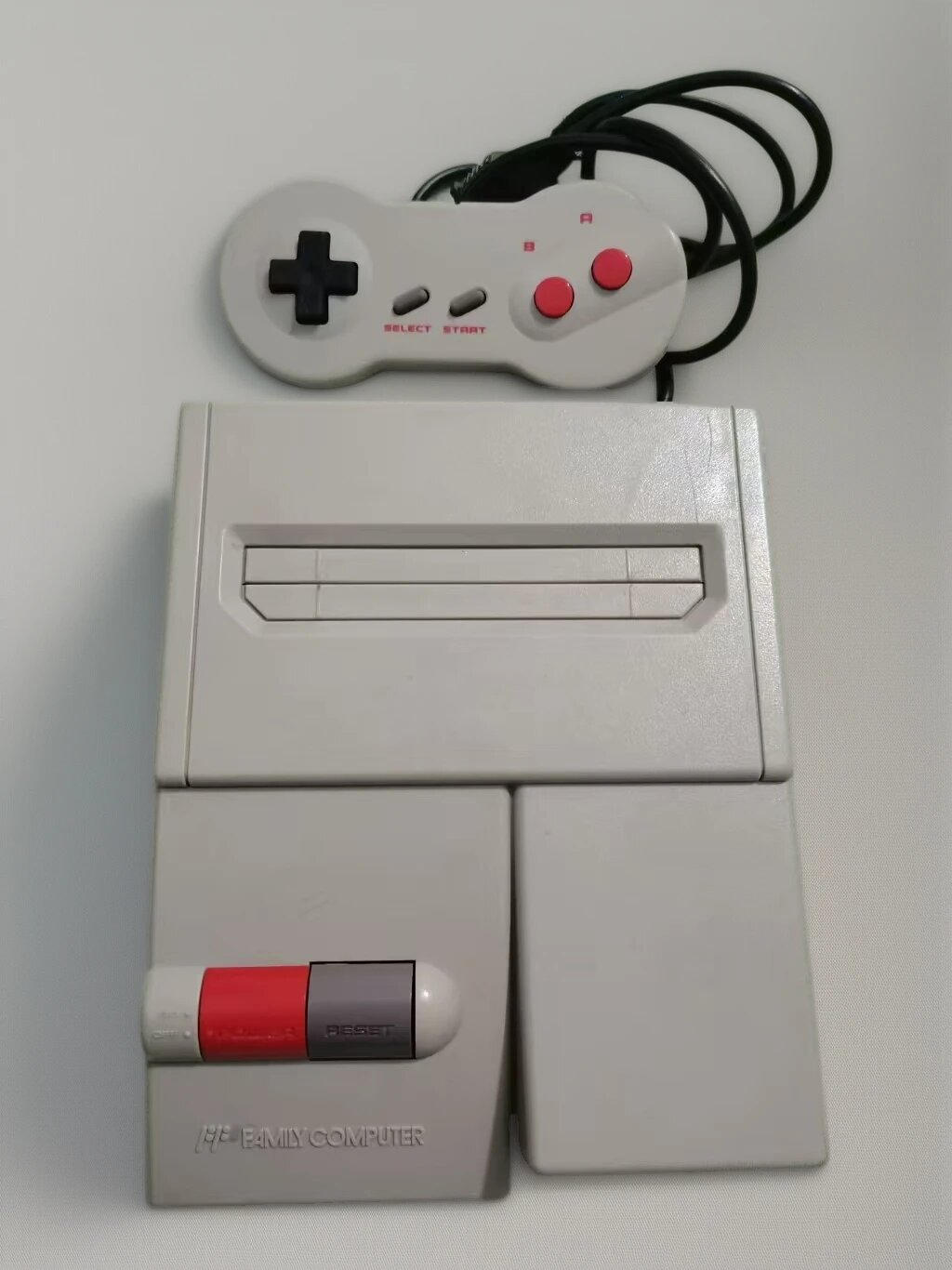 NES RGB FC AV Famicom Ретро игровая консоль Встроенный комплект NES Host with 1 Shoubs