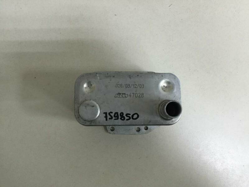 Радиатор масляный BMW 3-series E46 1998-2005 кат.номер: 11427788462 KTM47028