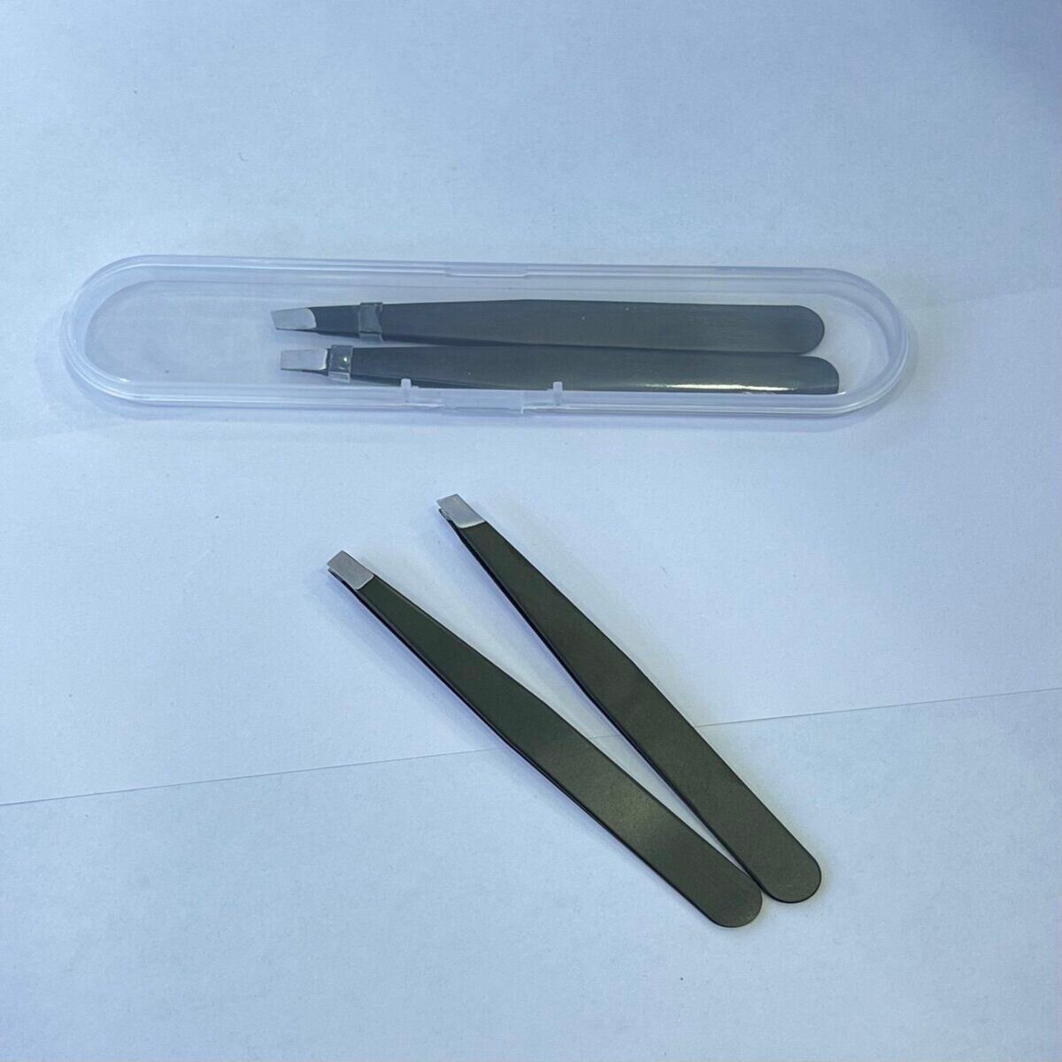 Набор пинцетов для бровей, 2 штуки