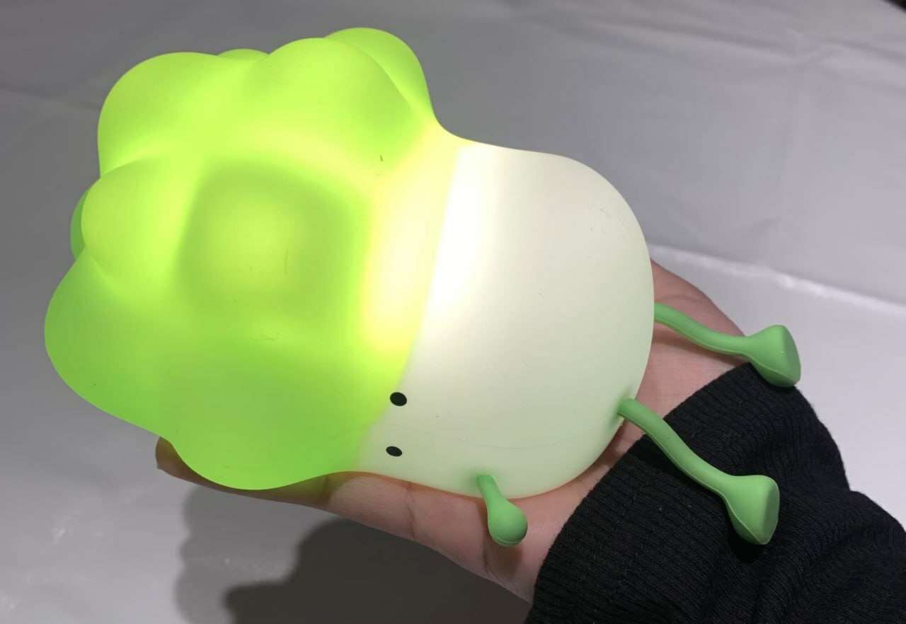 Ночник беспроводной детский Брокколи (с зарядным кабелем USB) светильник, подставка под телефон