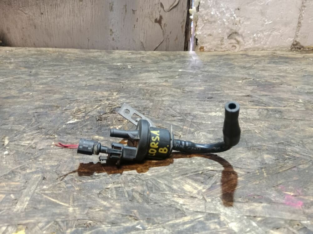 Клапан вентиляции топливного бака Opel Corsa B (1993 2000) Б/У с пробегом