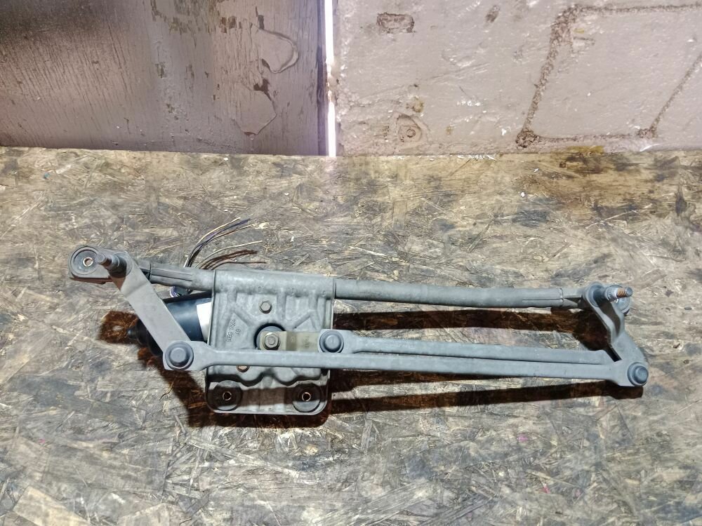 Трапеция стеклоочистителей Ford Mondeo I (1993 1996) Б/У с пробегом