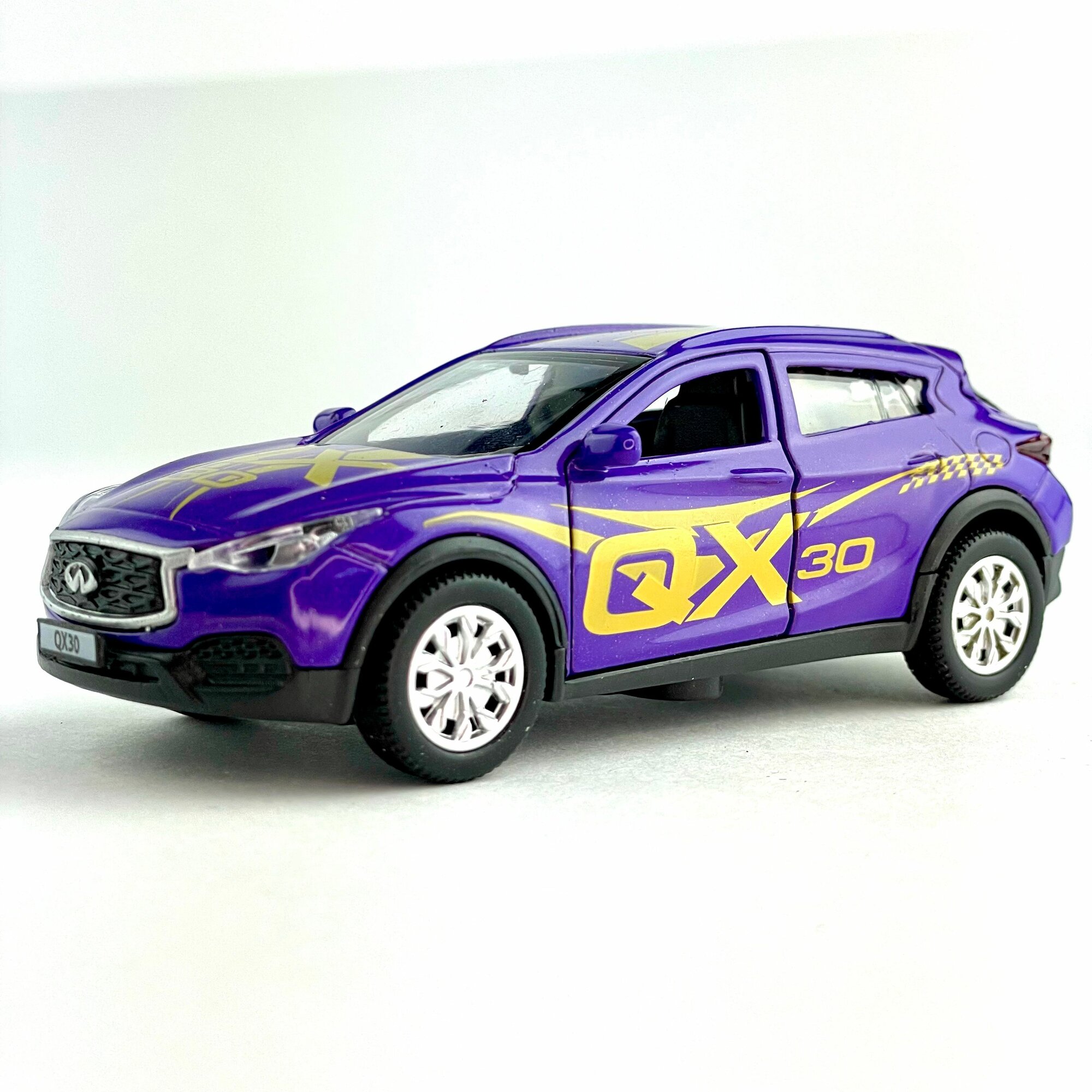 Машина металлическая INFINITI QX30 (12 см, двери и багажник открываются, инерционная, сиреневая)