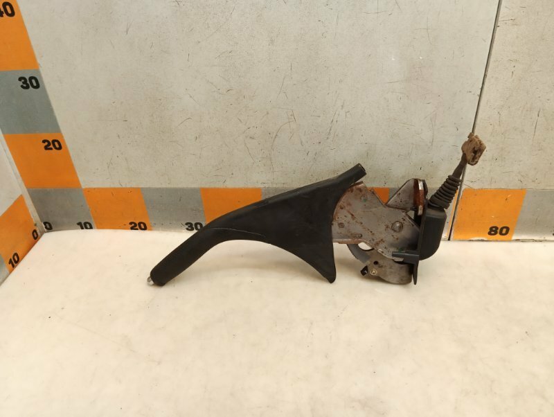 Б/У Ручник Рычаг стояночного тормоза Toyota Avensis 2002 1 408317 TOYOTA арт. 4620105060C0