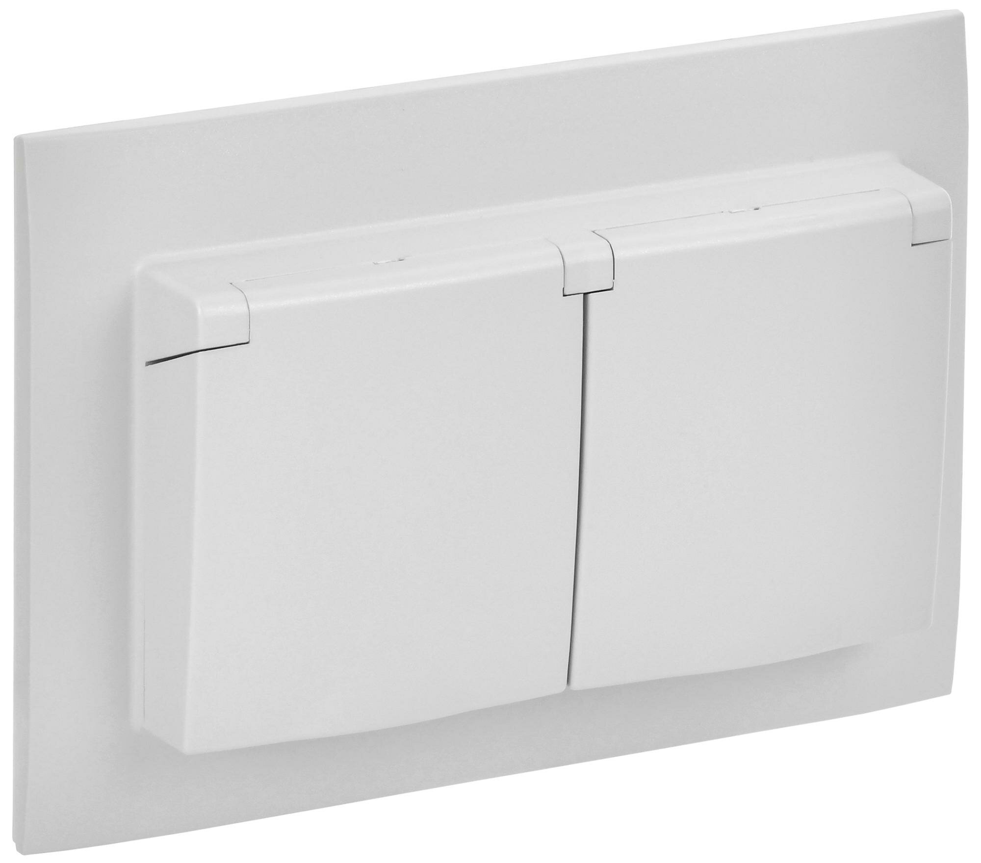 IEK SKANDY Арктический белый Розетка 2-ая с заземлением с крышкой 16А в сборе IP44 SK-R12W, SK-R26-16-44-K01-F