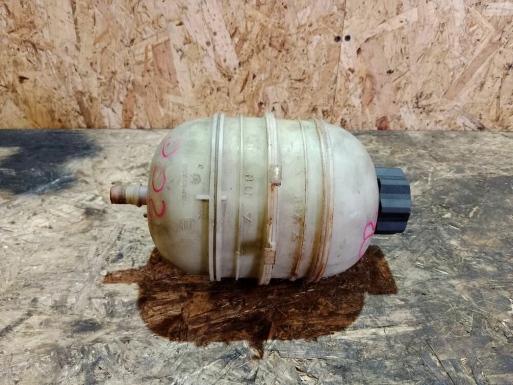 Бачок расширительный Peugeot 206 I (1998 2012) Б/У с пробегом