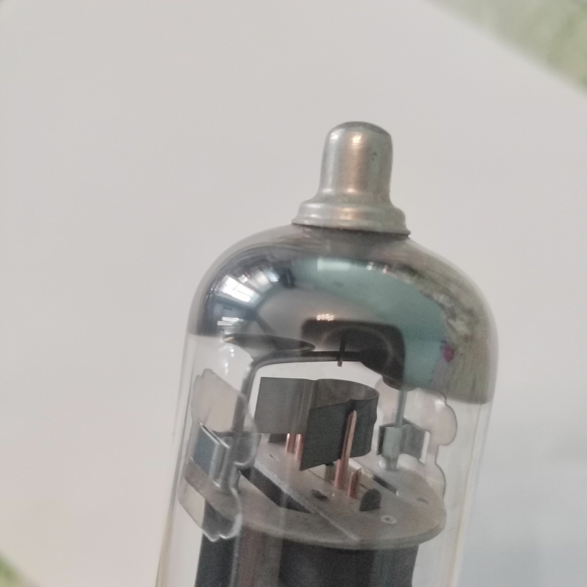 Радиолампа 6П13С