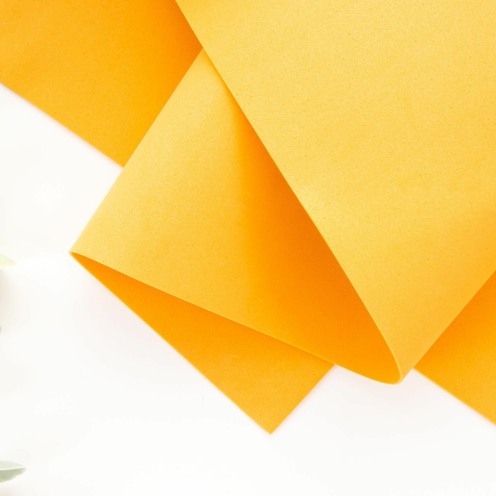 Фоамиран цветной "Морковно-оранжевый", бумага-пенка для поделок и аппликаций, резина для детского творчества и рукоделия, толщина 1 мм, 50х50 см, набор листов 10 шт
