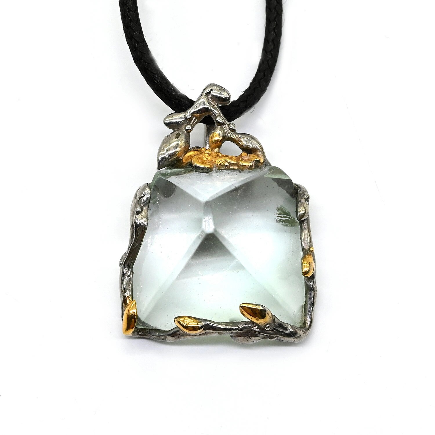 Подвеска, флюорит