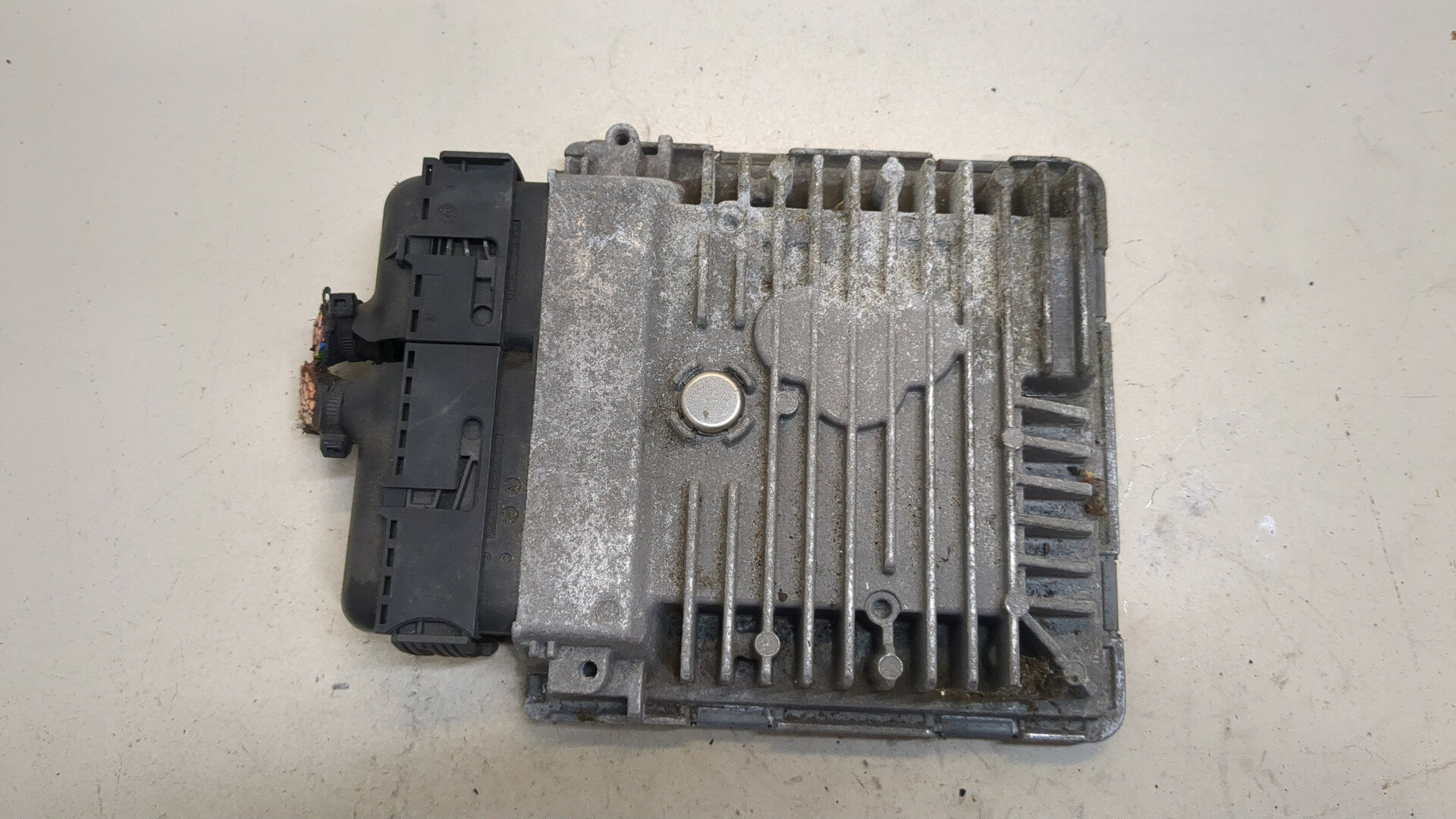 Блок управления двигателем Volkswagen Golf 6 Б/У