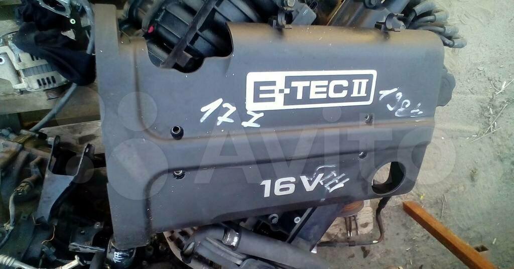 Декоративная крышка двигателя Chevrolet Aveo T200 2005