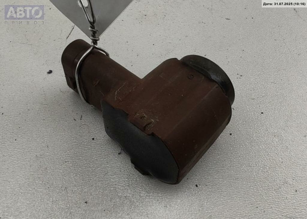 Датчик парковки (парктроник) передний Volkswagen Passat B6