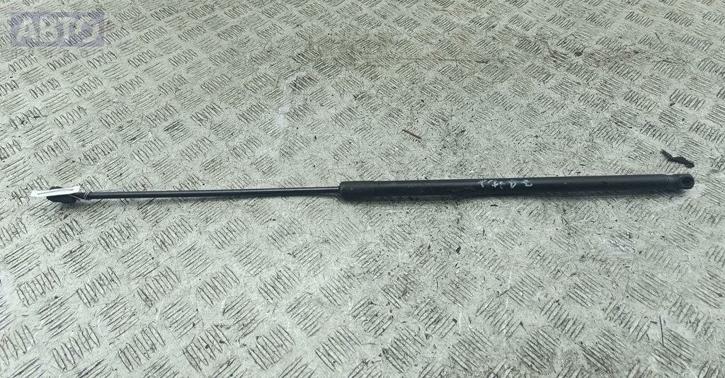 Амортизатор капота Volkswagen Passat B6