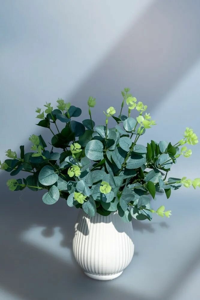 Искусственные цветы для декора листья эвкалипта 3 ветки для фотозон интерьера декора