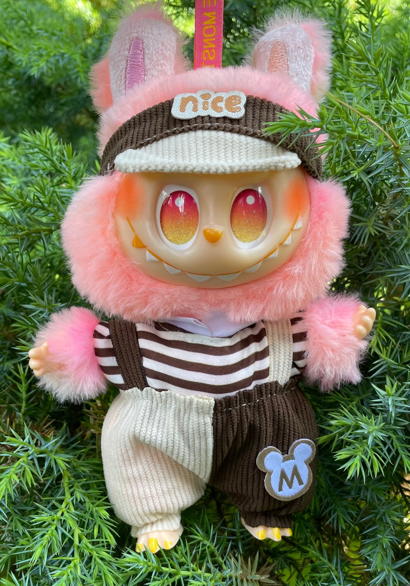 Лабубу мягкая игрушка брелок серия Labubu Big into Energy nice Loyalty 17см