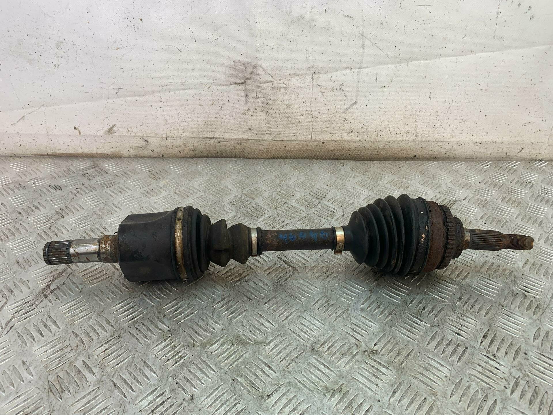 Полуось передняя левая Chevrolet Nubira 2007