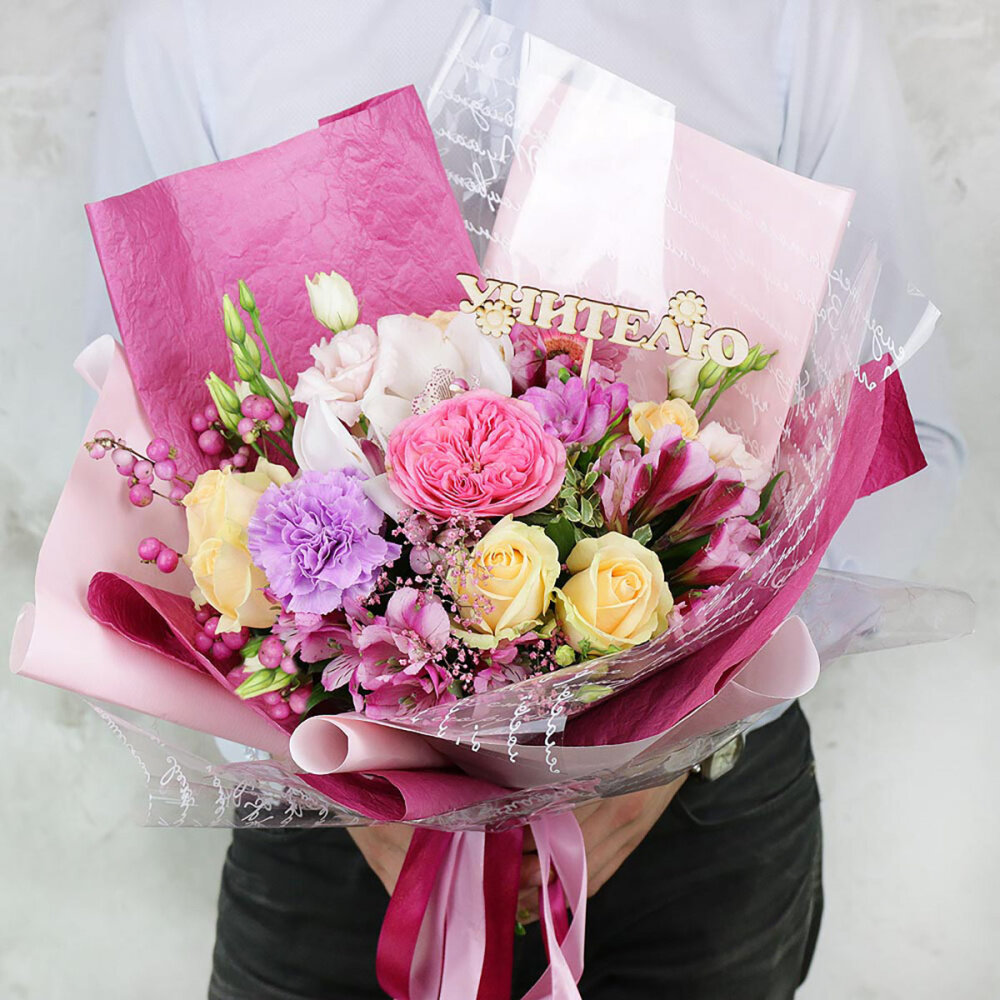 Букет Букет Маркет "Учителю", роза, гвоздика, вставка деревянная, на стеблях