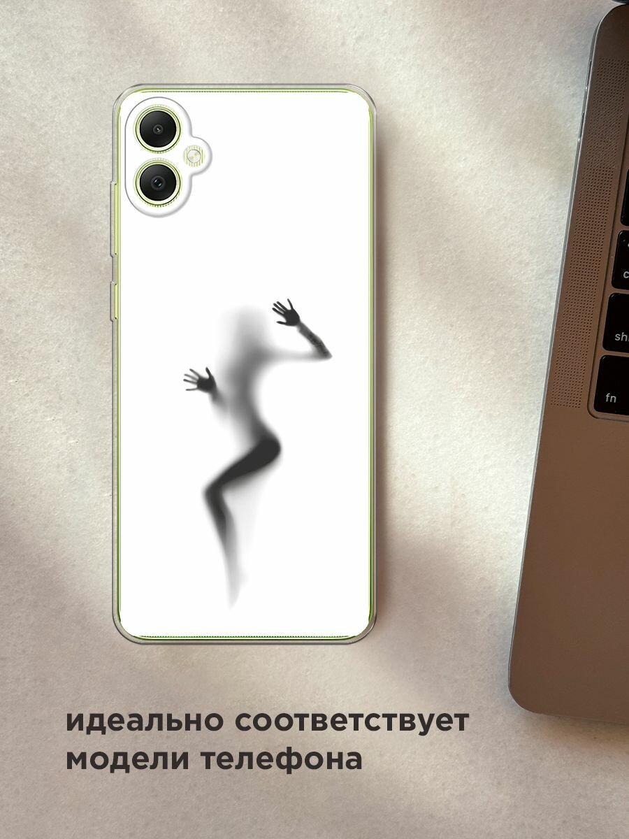 Чехол на Samsung Galaxy A05 / Самсунг Галакси A05 с принтом "Девушка в душе" — фото 1