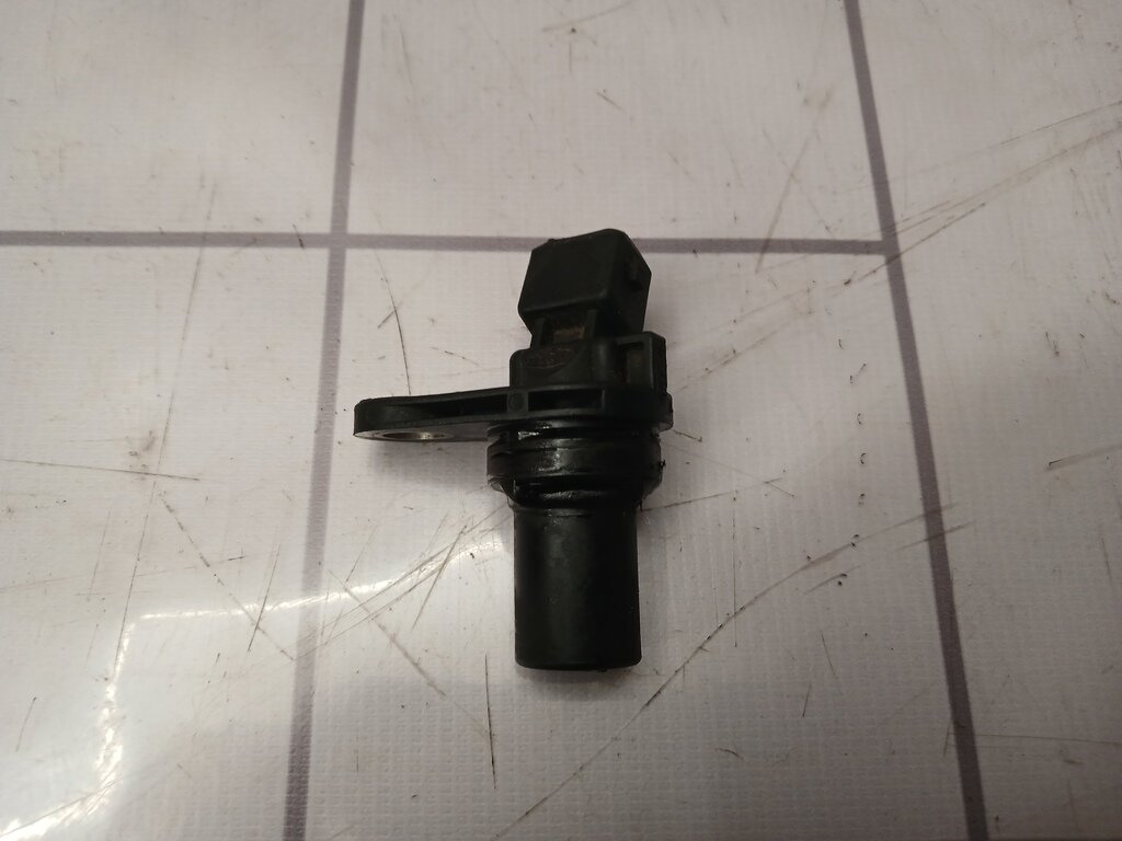 Датчик положения распредвала Ford Focus 1 1998-2004