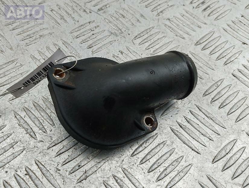 Корпус термостата Volvo 850