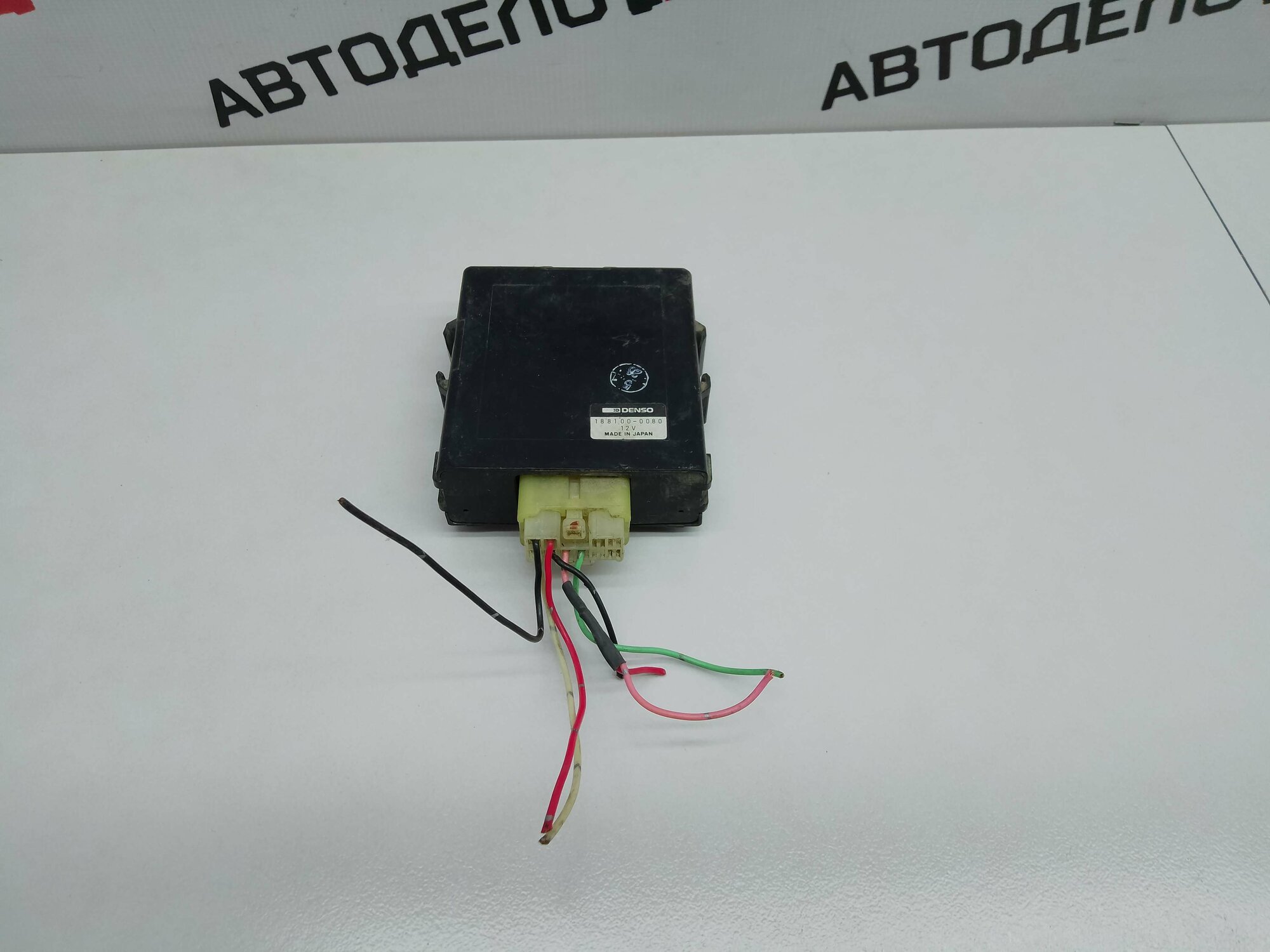 Блок управления парктрониками Mazda Efini MS-8