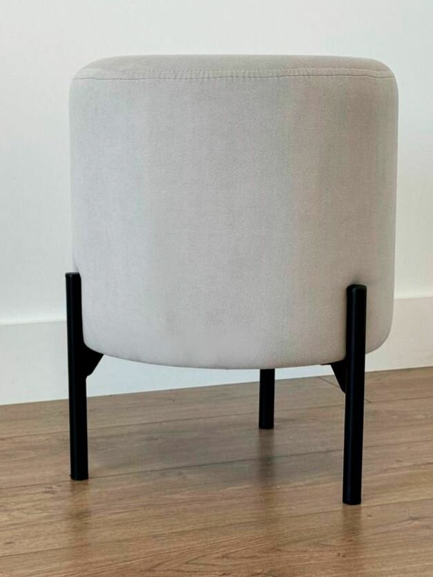 Пуфик в прихожую на ножках, банкетка Одри, галька, ВхШ 45,5х36 см