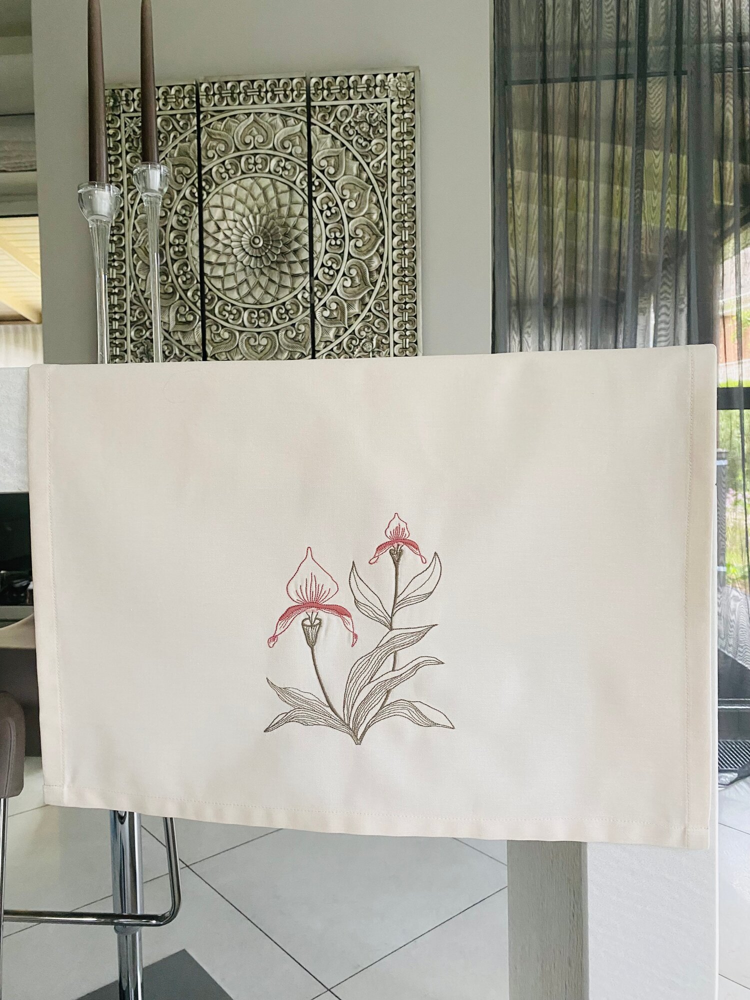 Дорожка столовая ULULA Orchids 50х140 см, 100% хлопок/пропитка от пятен/вышивка