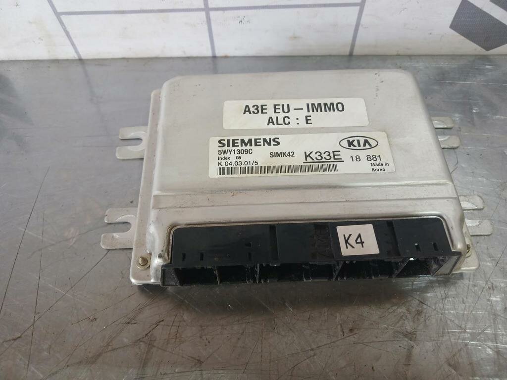 Блок управления двигателем Kia RIO 1 2000-2004