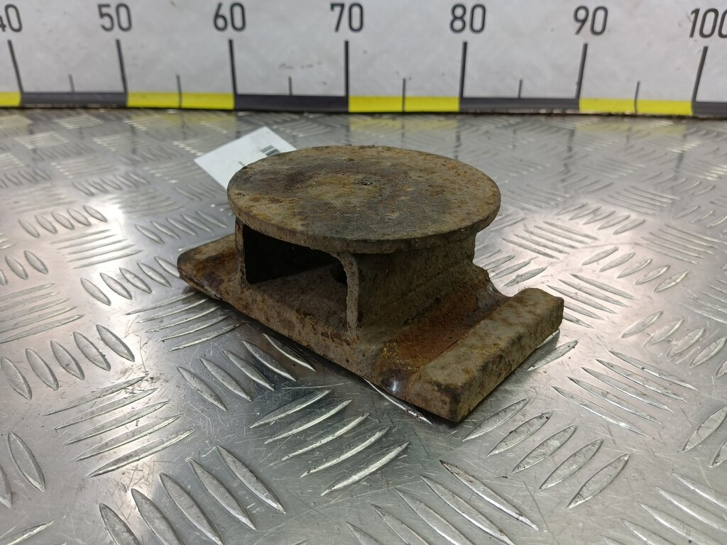 Пружинно-зажимная пластина Б/У для Iveco Daily V (2011—2014) 504235199