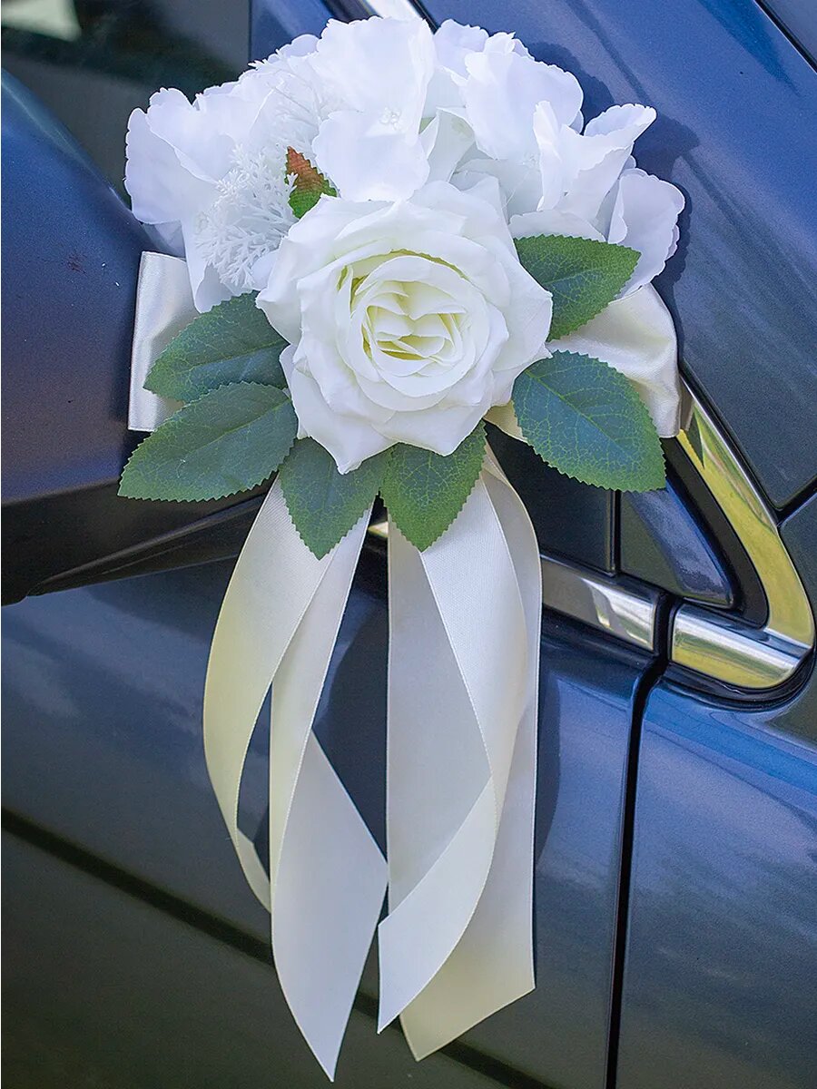 Свадебное украшение машины на ручки и зеркала молодоженов