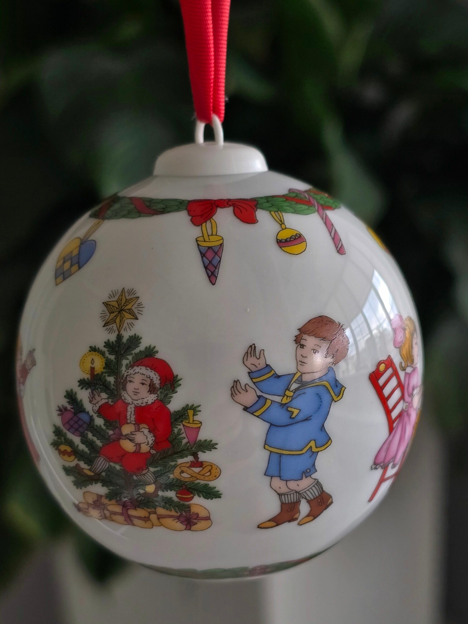 Коллекционный фарфоровый шар