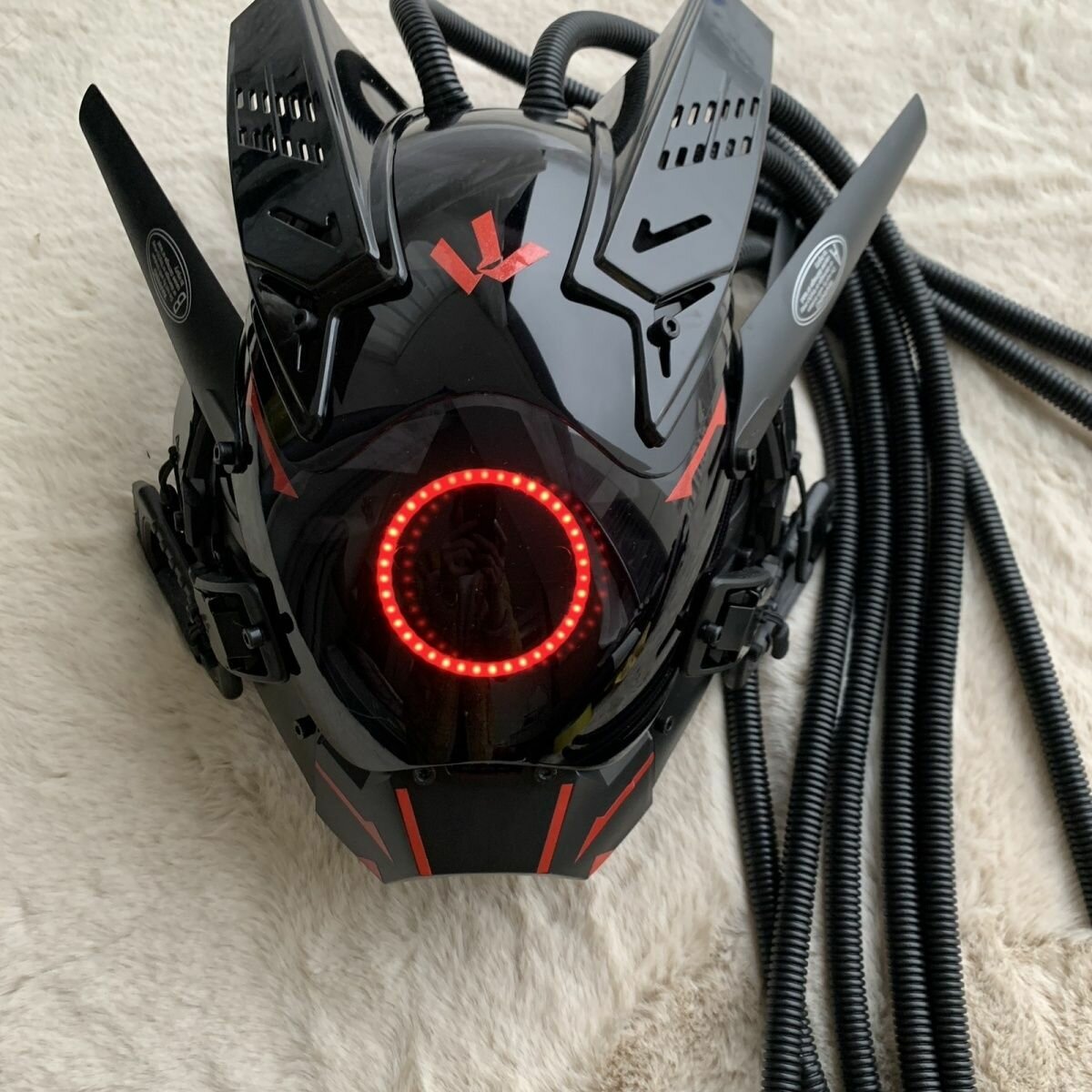 Маска робота киберпанк